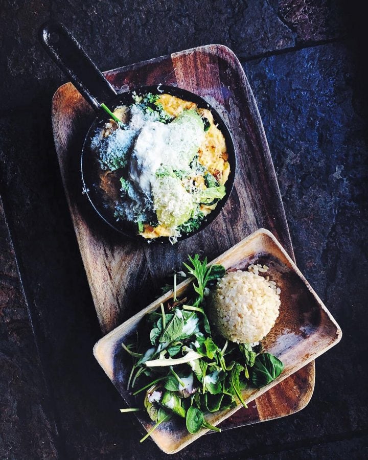 15 Best Local Places to Eat in Oahu, Not Chain Restaurants (2023)