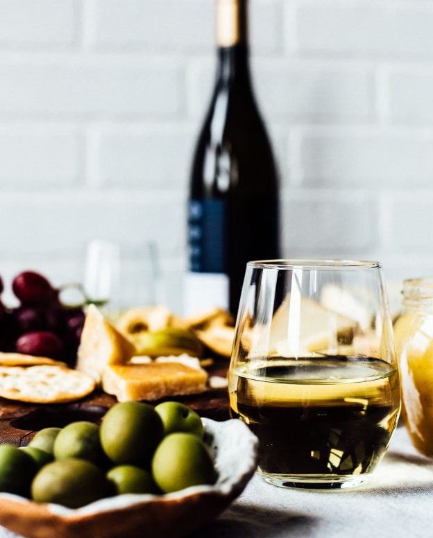 How To Make an Italian Cheese Plate, with Wine Pairings