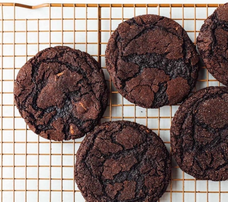 Crinkled, Chewy Gluten-Free Chocolate Cookies | Amanda Paa